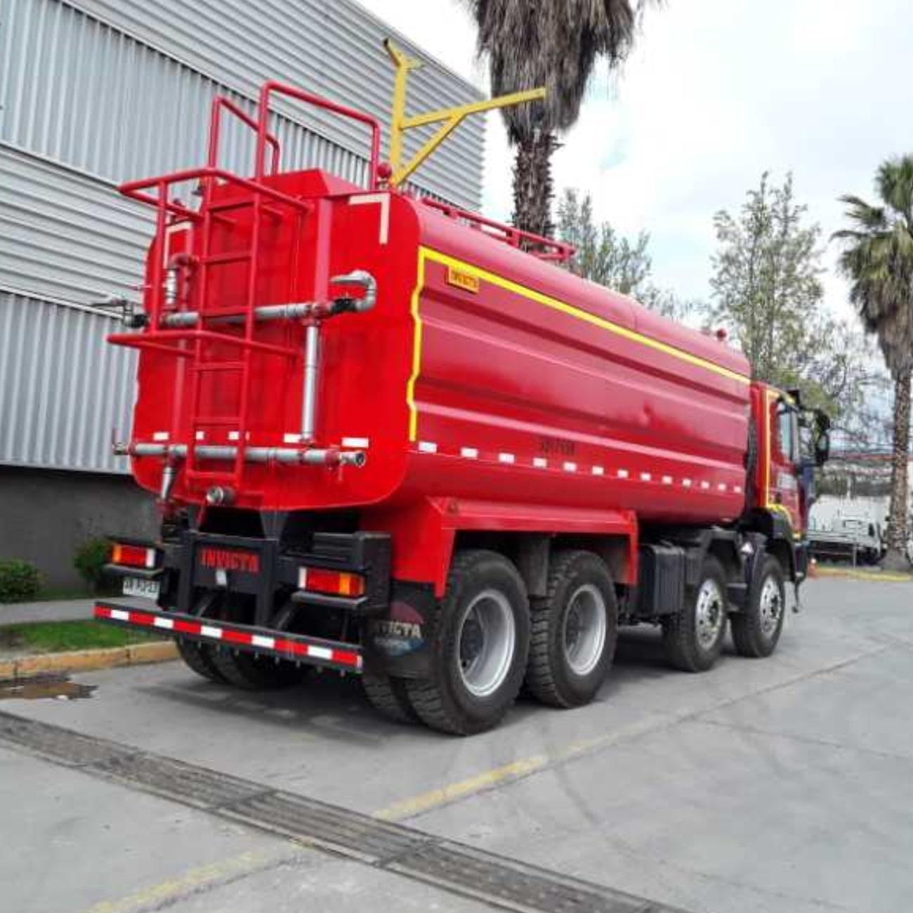 Camión aljibe 30.000 LTS marca ASTRA | SK Rental Chile